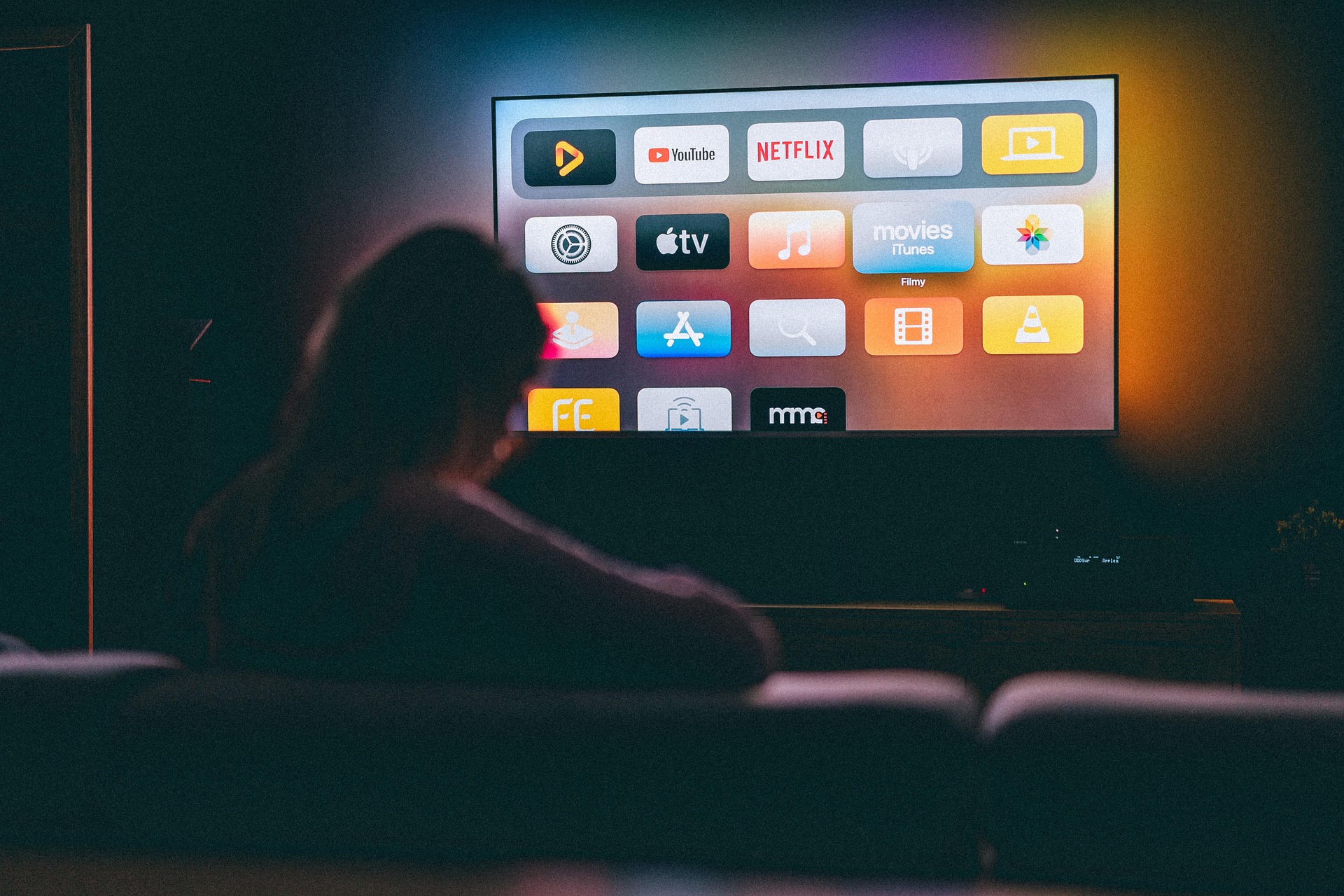 Fernsehen kostenlos: Beste 9 Tipps für Live TV im Internet